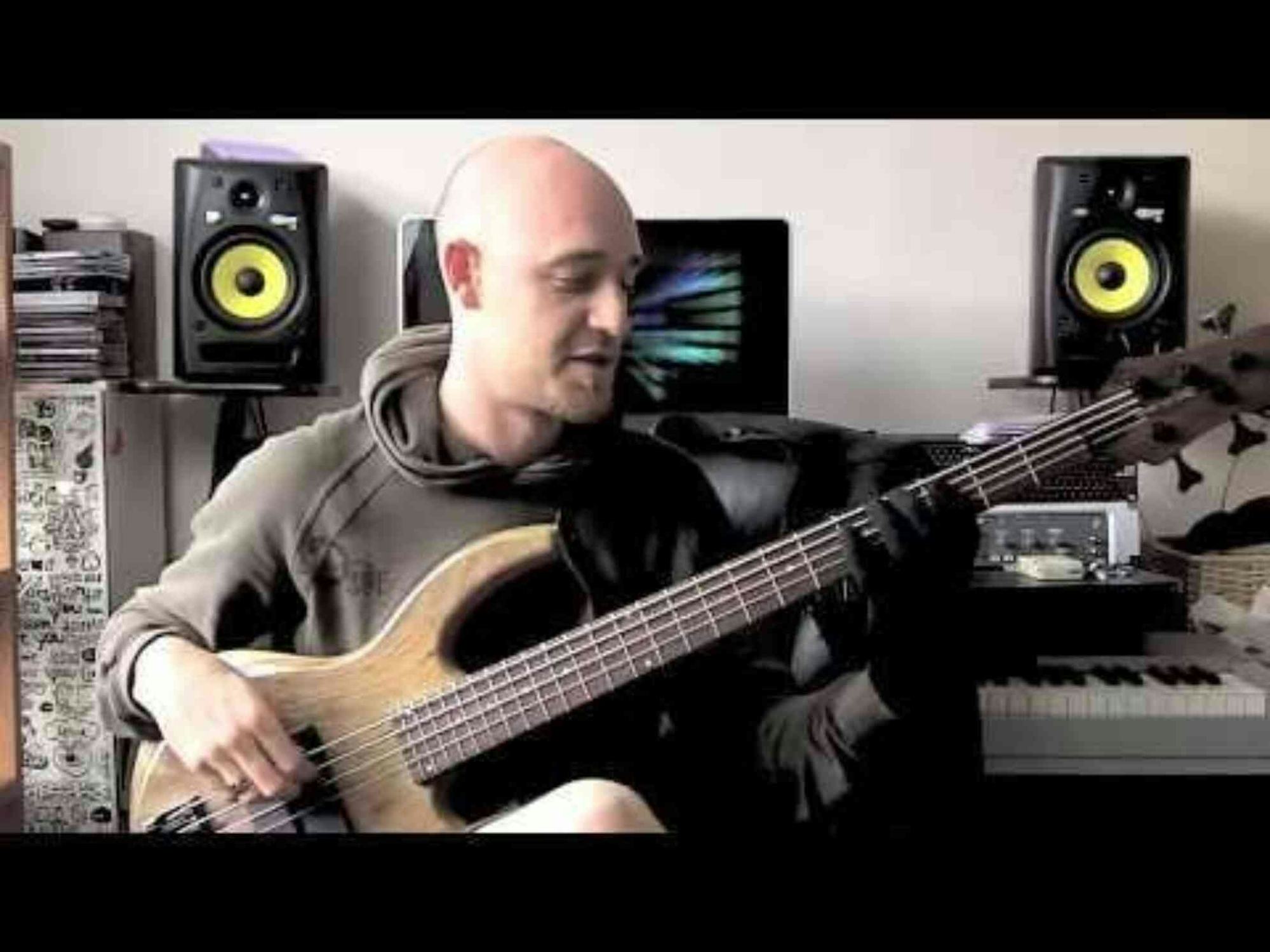 Walking Bass Lines Crash Course - Lesson 1 (L#22) | Scotts Bass Lessons